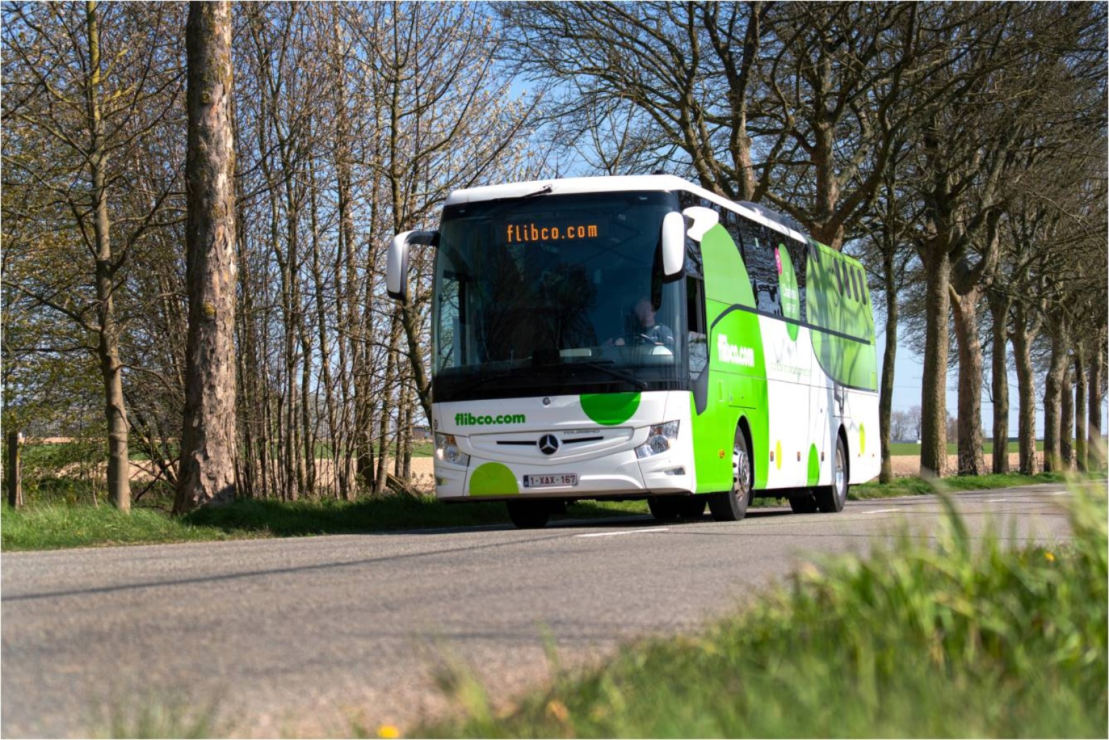 Service de navette ou transfert vers aéroports | Flibco.com